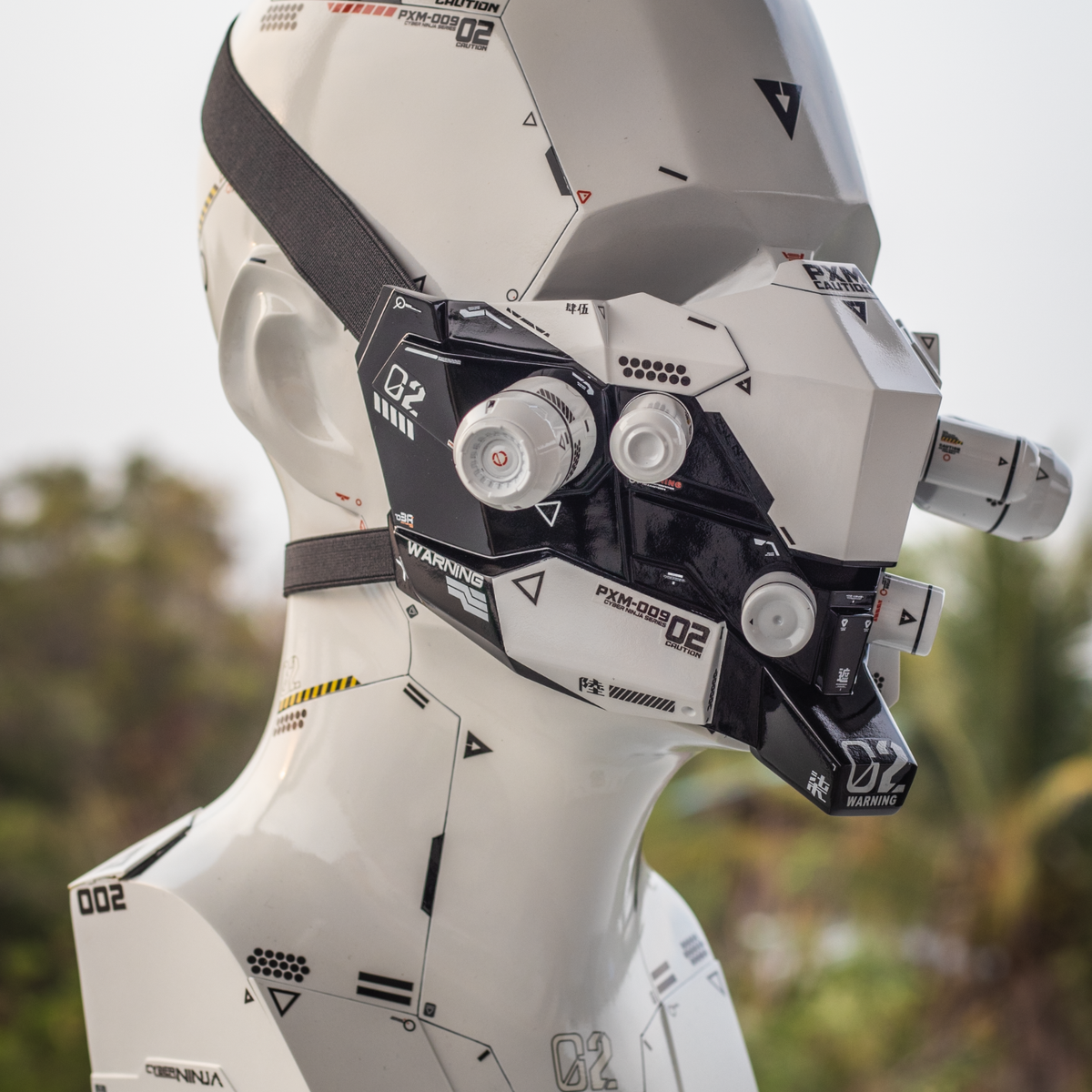 Immerse in Sci-Fi: Special Cyberpunk Techwear Mask | CYBER TECHWEAR®