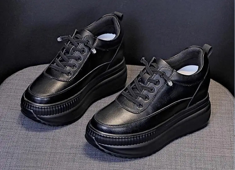 Round Toe Black Platform Sneakers | CYBER TECHWEAR®