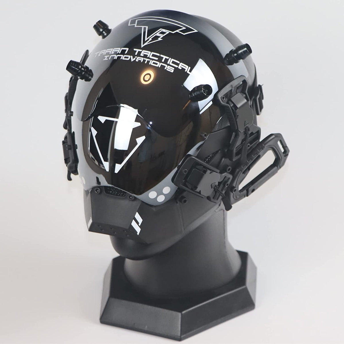 Combat Cyberpunk Helmet | CYBER TECHWEAR®