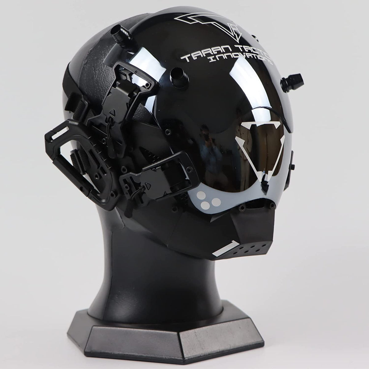 Combat Cyberpunk Helmet | CYBER TECHWEAR®