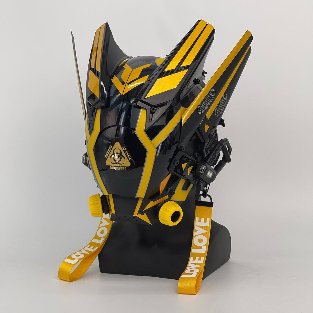 Loading image: Cyberpunk Helmet | CYBER TECHWEAR®