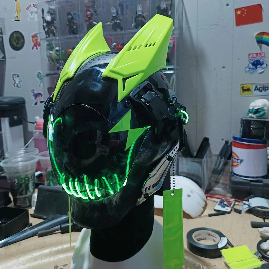 Loading image: Monster Cyberpunk Helmet | CYBER TECHWEAR®