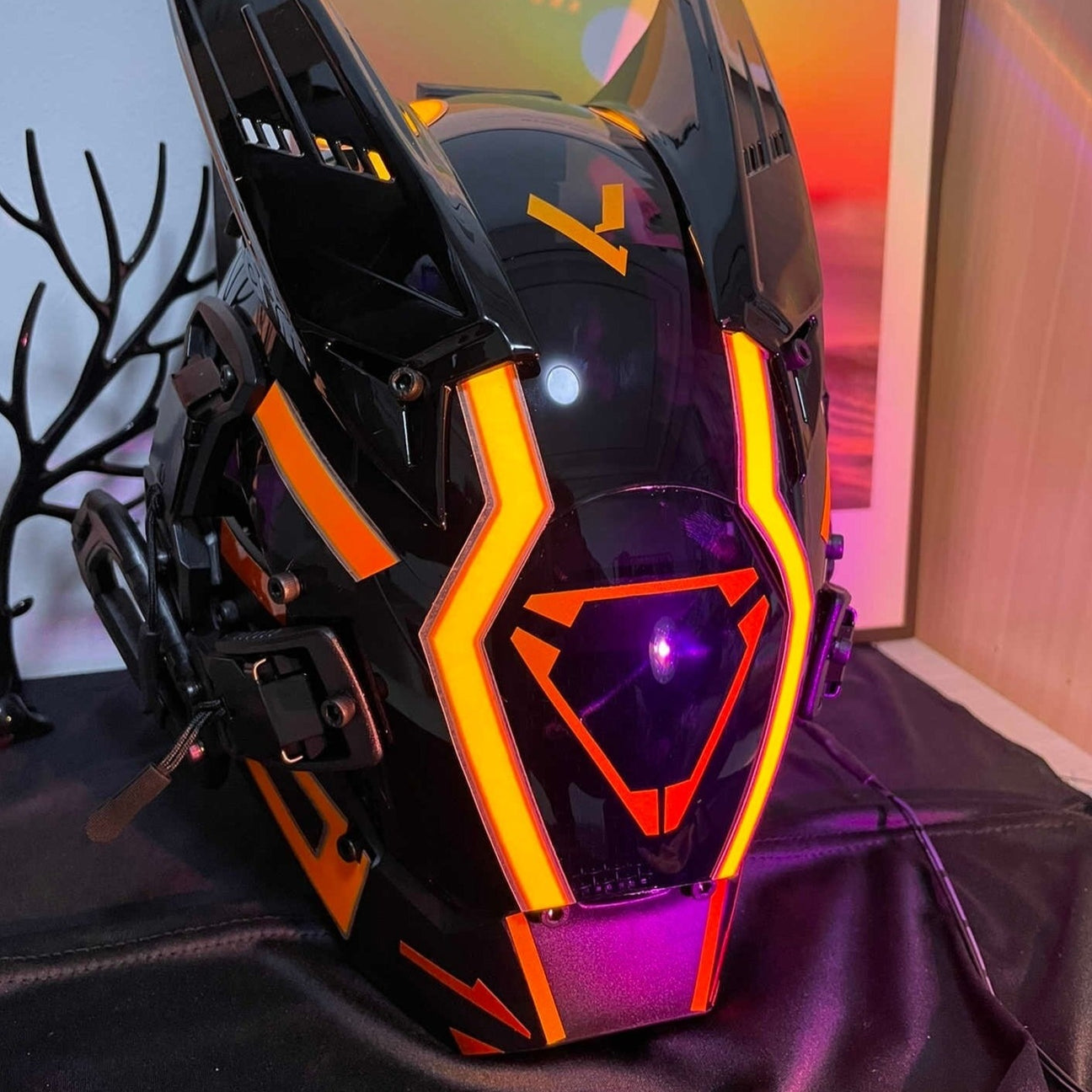 Cyberpunk Legendary Helmet | CYBER TECHWEAR®
