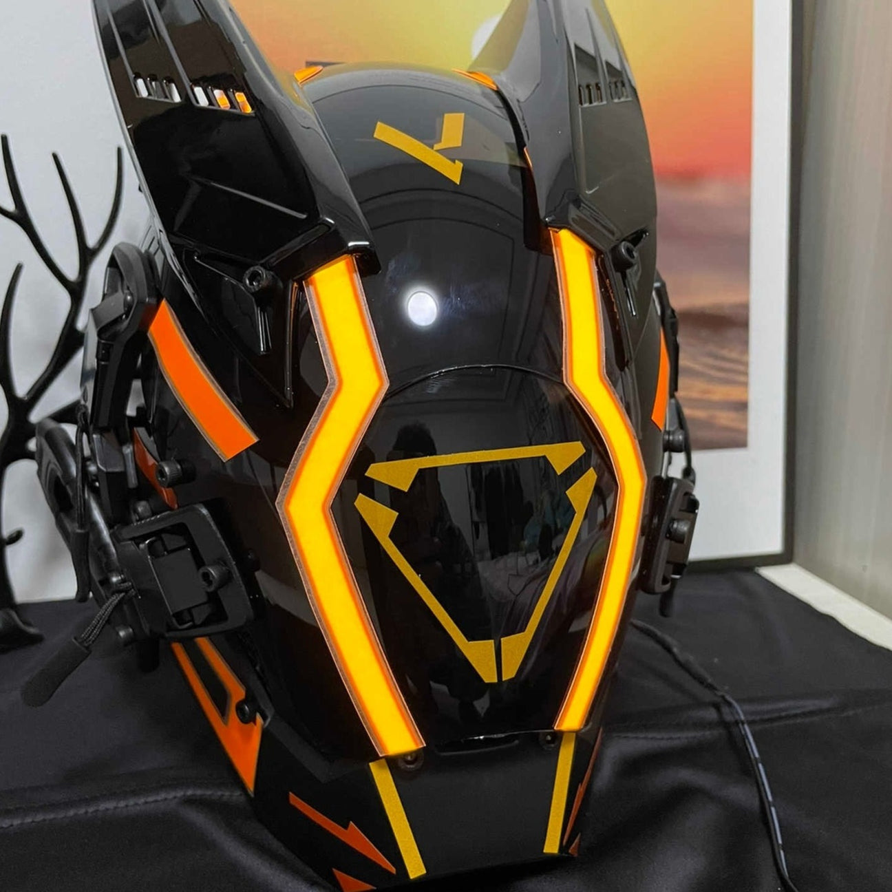 Cyberpunk Legendary Helmet | CYBER TECHWEAR®
