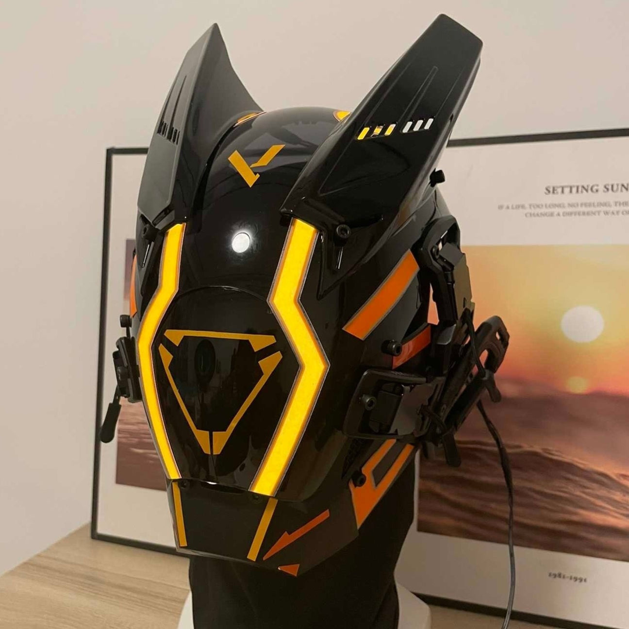 Cyberpunk Legendary Helmet | CYBER TECHWEAR®