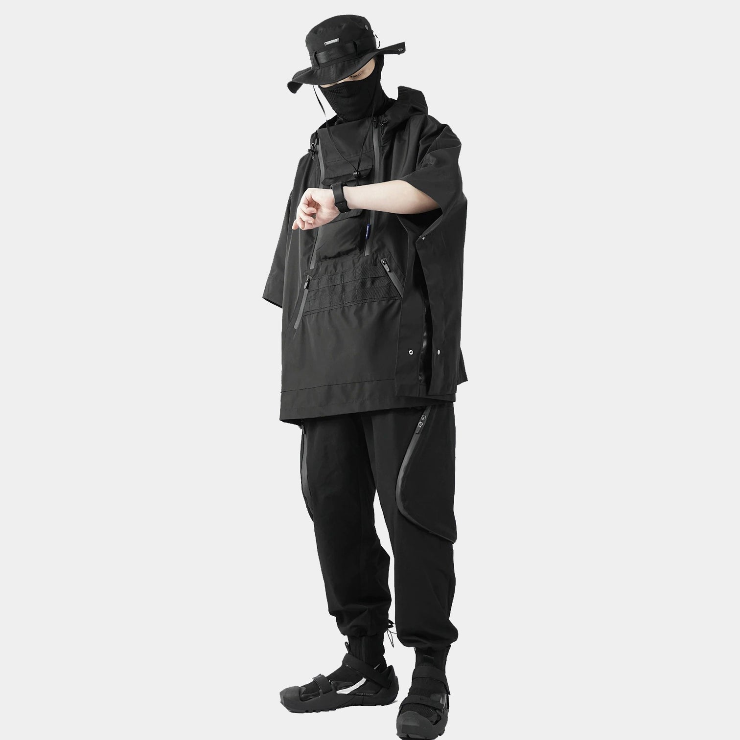Functional Techwear Poncho | CYBER TECHWEAR®